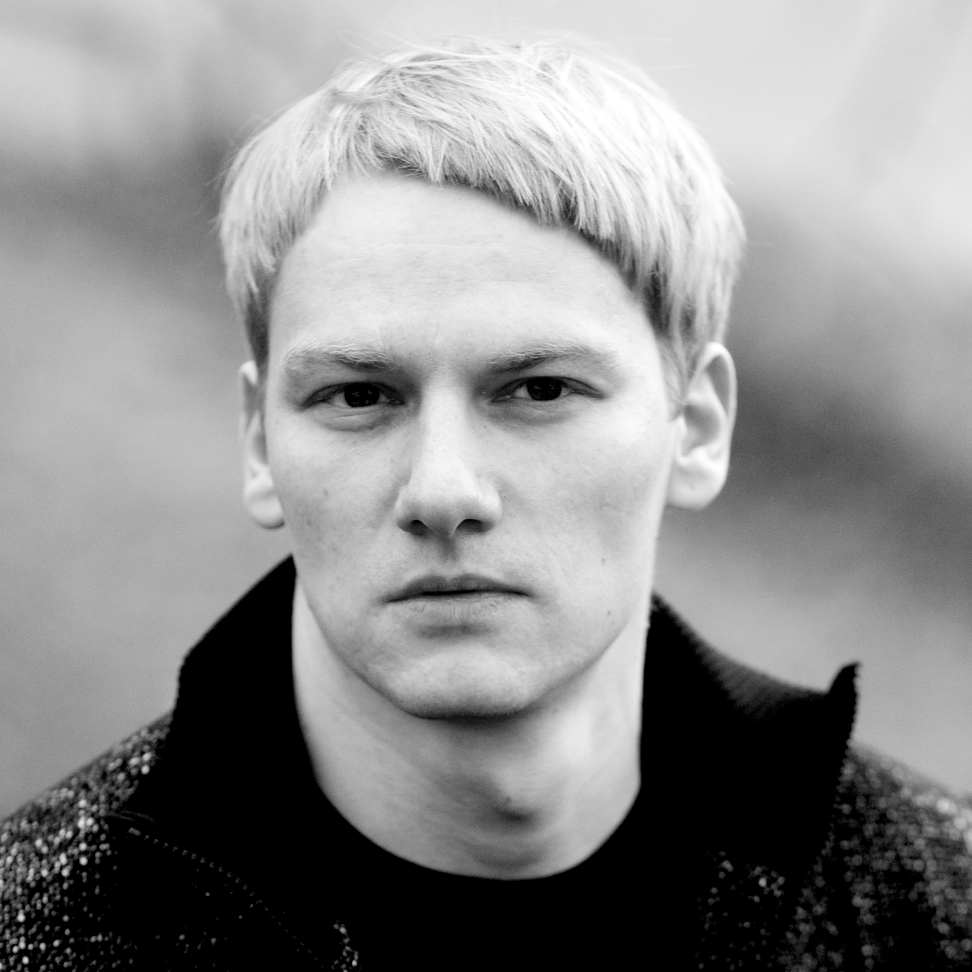 Roman Israel - mikrotext